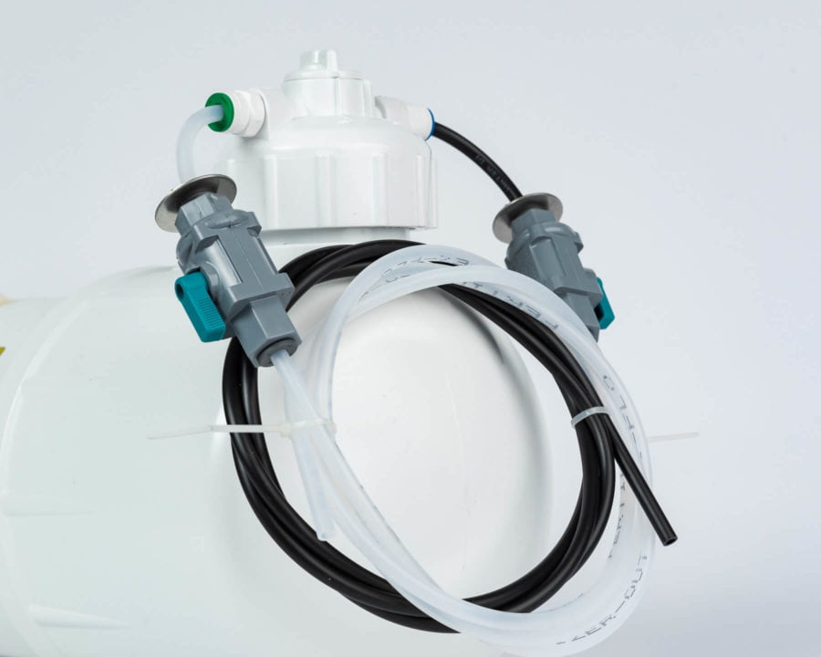 EZ-FLO - 19L - EZKIT Fertiliser Injection System With Fill Cap & Drain ...